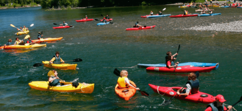 21 beaux endroits où faire du kayak en famille | Vifa Magazine